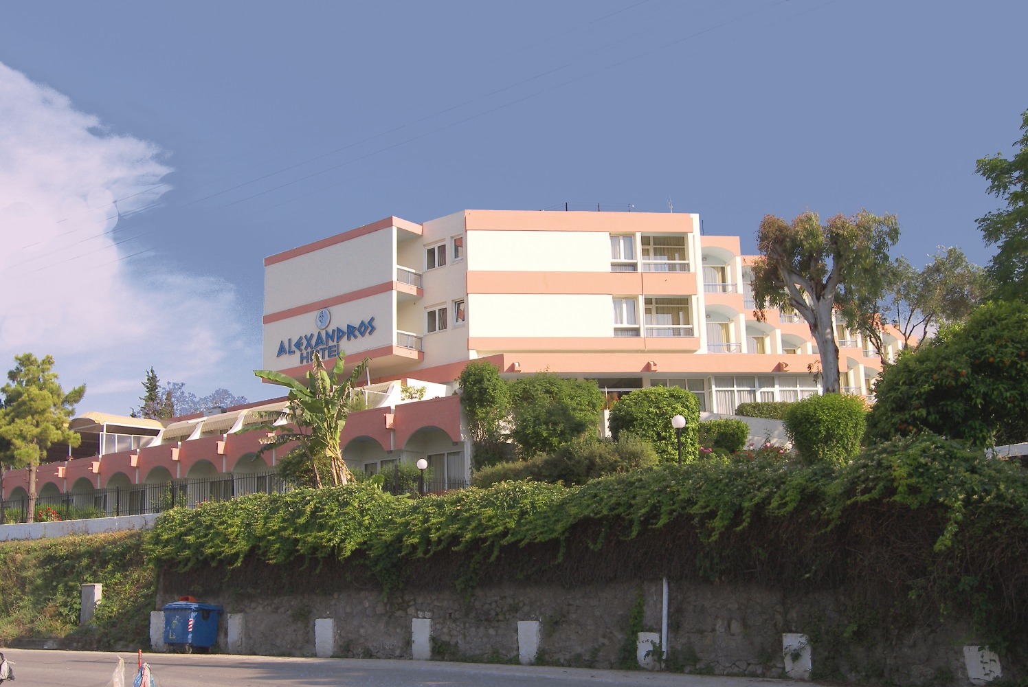 Alexandros Hotel Corfu ALEXANDROS HOTEL PERAMA (CORFU) 4*